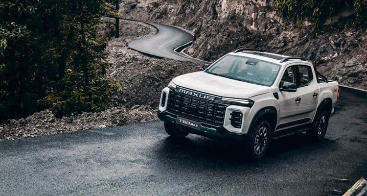 MAXUS T60 MAX » Powerful diesel pick-up with 8-speed automatic transmission