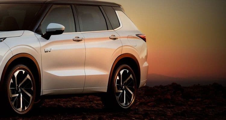 Mitsubishi Outlander PHEV 2024 - The wait is over